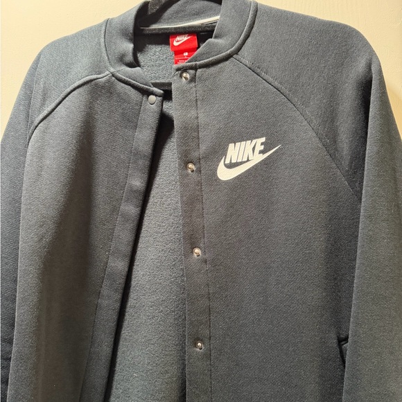 Nike | Jackets & Coats | Nike Black Snapbutton Jacket | Poshmark